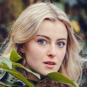 Bonnie Neiland Birthday, Real Name, Age, Weight, Height, Family, Facts ...