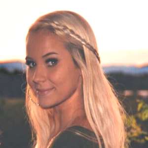 Elizabeth Root (TikTok Star) Birthday, Real Name, Age, Weight, Height ...