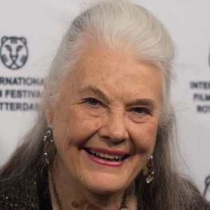 Lois Smith Birthday, Real Name, Age, Weight, Height, Family, Facts ...