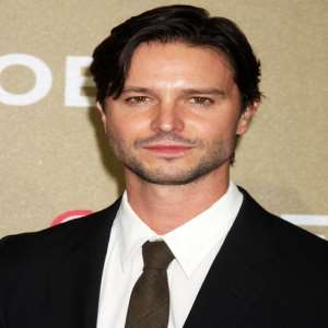 Jason Behr Birthday, Real Name, Age, Weight, Height, Family, Facts ...