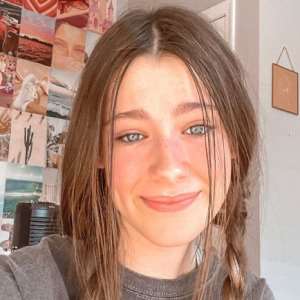 Katie McGovern (TikTok Star) Birthday, Real Name, Age, Weight, Height ...