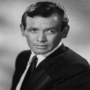David Janssen Birthday, Real Name, Age, Weight, Height, Family, Facts ...