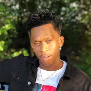 Zach Twa Birthday, Real Name, Age, Weight, Height, Family, Facts ...