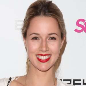 Alona Tal Birthday, Real Name, Age, Weight, Height, Family, Facts ...