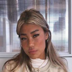 Hannah Kim (TikTok Star) Birthday, Real Name, Age, Weight, Height ...