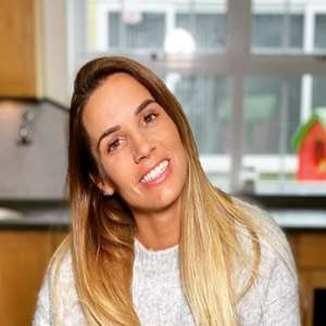 Sarah Conder Birthday, Real Name, Age, Weight, Height, Family, Facts ...