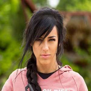 Alex Zedra Birthday, Real Name, Age, Weight, Height, Family, Facts ...