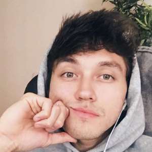 Gabe Helmy Birthday, Real Name, Age, Weight, Height, Family, Facts ...