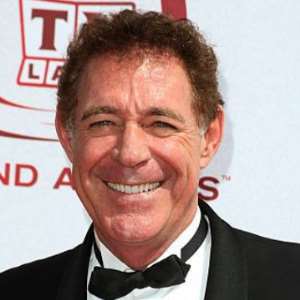 Barry Williams (Actor) Birthday, Real Name, Age, Weight, Height, Family ...