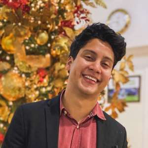 Ivan Bustillo Birthday, Real Name, Age, Weight, Height, Family, Facts ...