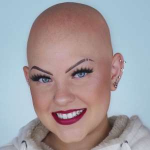 Emmy Combs Birthday, Real Name, Age, Weight, Height, Family, Facts ...