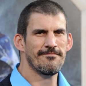 Robert Maillet Birthday, Real Name, Age, Weight, Height, Family, Facts ...