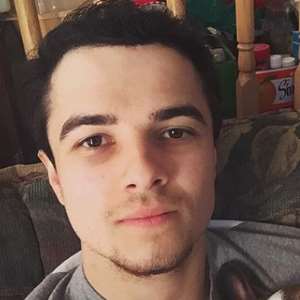 Mikey Bolts Birthday, Real Name, Age, Weight, Height, Family, Facts ...