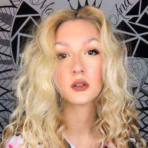 Madison Heichel Birthday, Real Name, Age, Weight, Height, Family, Facts ...