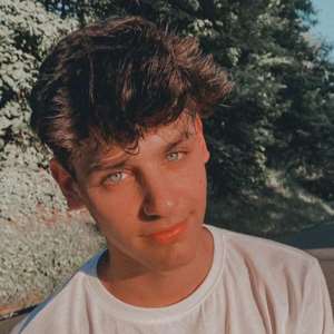 Tyler Ashton Zaryki Birthday, Real Name, Age, Weight, Height, Family ...