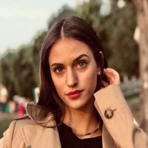 Arianna Martini Birthday, Real Name, Age, Weight, Height, Family, Facts ...