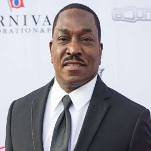 Clifton Powell Birthday, Real Name, Age, Weight, Height, Family, Facts ...