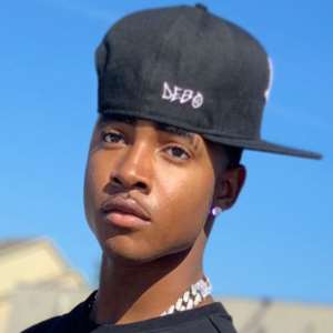 Famous Debo Birthday, Real Name, Age, Weight, Height, Family, Facts ...