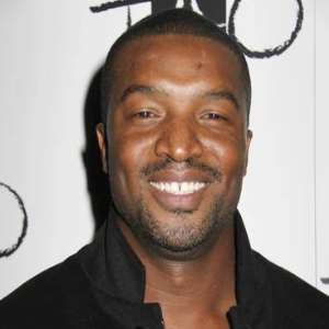 Roger Cross Birthday, Real Name, Age, Weight, Height, Family, Facts ...