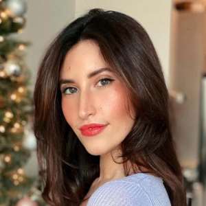 Lauren Paley Birthday, Real Name, Age, Weight, Height, Family, Facts ...