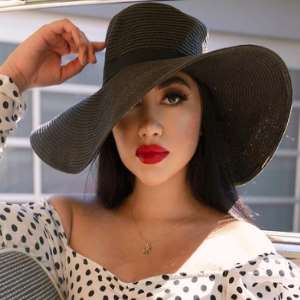 Jailyne Ojeda Ochoa Birthday, Real Name, Age, Weight, Height, Family ...