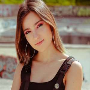 Maria Bolio Birthday, Real Name, Age, Weight, Height, Family, Facts ...