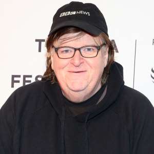 Michael Moore Birthday, Real Name, Age, Weight, Height, Family, Facts ...