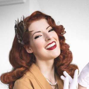 Jessica Kellgren Fozard Birthday, Real Name, Age, Weight, Height ...