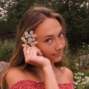 Hannah May (TikTok Star) Birthday, Real Name, Age, Weight, Height ...