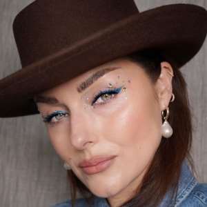 Katie Jane Birthday, Real Name, Age, Weight, Height, Family, Facts ...