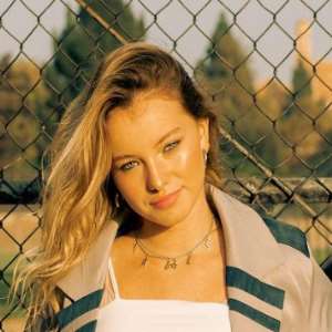 Sharlize True Birthday, Real Name, Age, Weight, Height, Family, Facts ...
