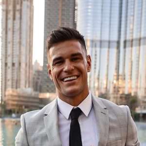Rob Lipsett Birthday, Real Name, Age, Weight, Height, Family, Facts ...