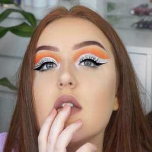 Eleanor Neale Birthday, Real Name, Age, Weight, Height, Family, Facts ...