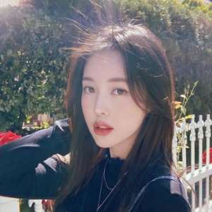 PONY (Instagram Star) Birthday, Real Name, Age, Weight, Height, Family ...