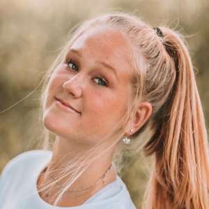 Caiti Mackenzie Birthday, Real Name, Age, Weight, Height, Family, Facts ...