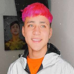 Rodrigo Contreras (TikTok Star) Birthday, Real Name, Age, Weight ...