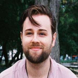 Daniel J Layton Birthday, Real Name, Age, Weight, Height, Family, Facts ...