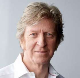 R. H. Thomson Birthday, Real Name, Age, Weight, Height, Family, Facts ...