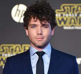 Austin Swift Birthday, Real Name, Age, Weight, Height, Family, Facts ...
