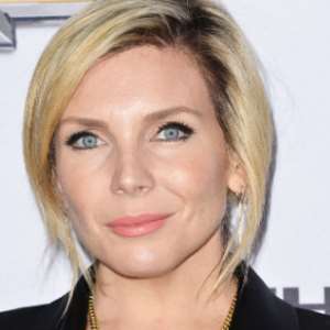 June Diane Raphael Birthday, Real Name, Age, Weight, Height, Family ...