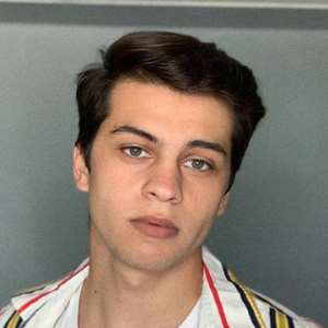 Josh Dutra Birthday, Real Name, Age, Weight, Height, Family, Facts ...