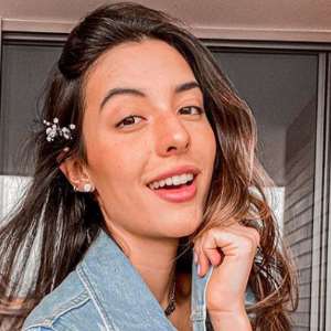 Isabela Delgado Urreta Birthday, Real Name, Age, Weight, Height, Family ...