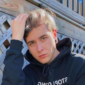Bruce Gallinger Birthday, Real Name, Age, Weight, Height, Family, Facts ...