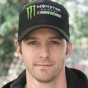 Dan Phillippi Birthday, Real Name, Age, Weight, Height, Family, Facts ...