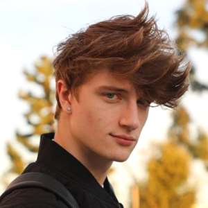 Rhys Dawkins Birthday, Real Name, Age, Weight, Height, Family, Facts ...