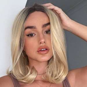 Sydney Crouch Birthday, Real Name, Age, Weight, Height, Family, Facts ...
