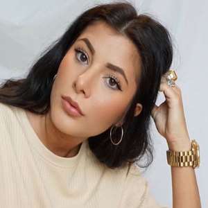 Lilliana Dee Birthday, Real Name, Age, Weight, Height, Family, Facts ...