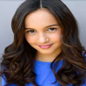 Kaylin Hayman Birthday, Real Name, Age, Weight, Height, Family, Facts ...