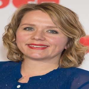 Kerry Godliman Birthday, Real Name, Age, Weight, Height, Family, Facts ...