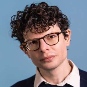 Simon Amstell Birthday, Real Name, Age, Weight, Height, Family, Facts ...